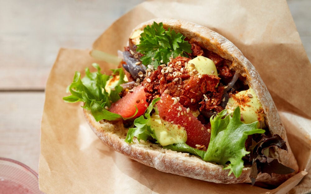 Dukkah kebab med NATURLI´ Pulled - Food Solutions